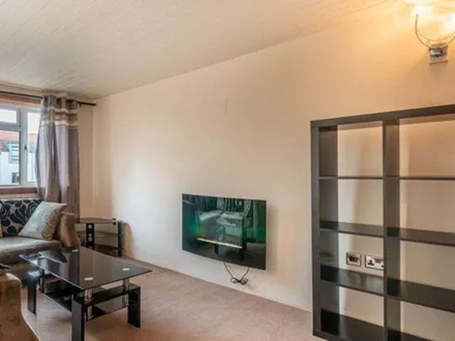 14 Cramond Green, City of Edinburgh, EH4 6NH, United Kingdom | 1 bed apartment for rent #126325726 | Rentberry
