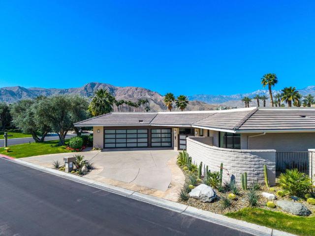 14 Creekside Drive