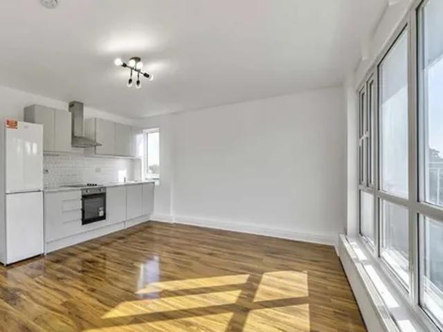 14 Crescent West, London, EN4 0EQ, United Kingdom | 3 bed house for rent #166657889 | Rentberry
