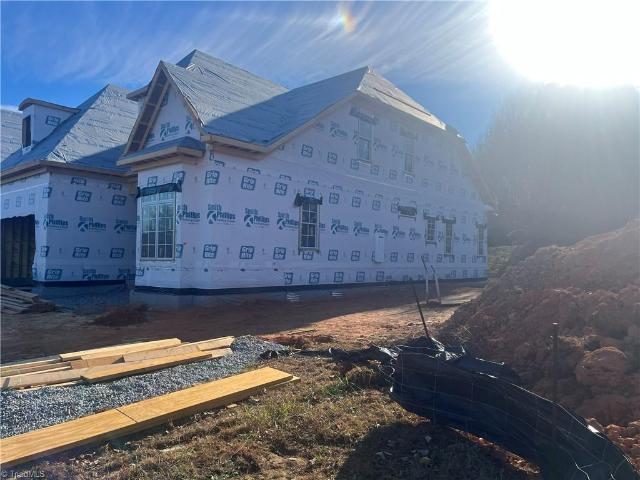14 Creswell Manor Dr, Greensboro, NC 27407 | MLS #1189 | Compass