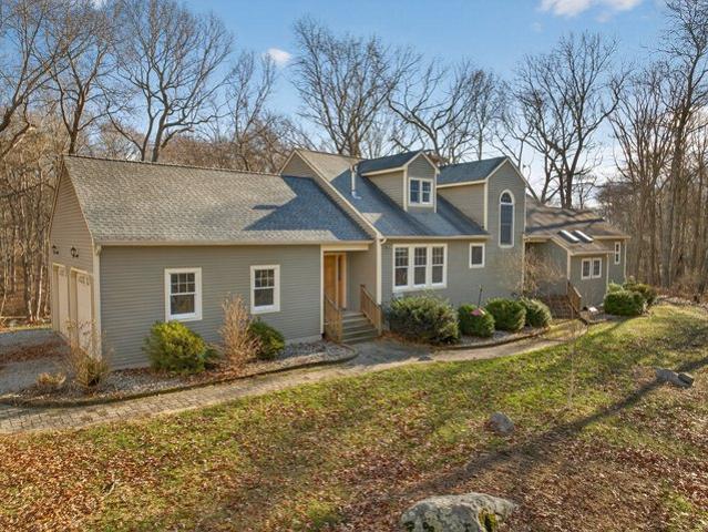 14 Cutler Rd, Old Lyme, CT 06371