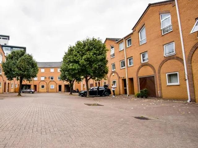 14 Cyclops Mews, Millwall, London, E14 3UA, United Kingdom | 5 bed townhouse for rent #165747062 | Rentberry