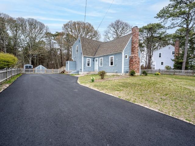 14 Daisy Ln