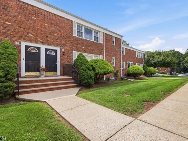 14 Dartmouth Ave Apt 3B, Bridgewater Twp, NJ 08807