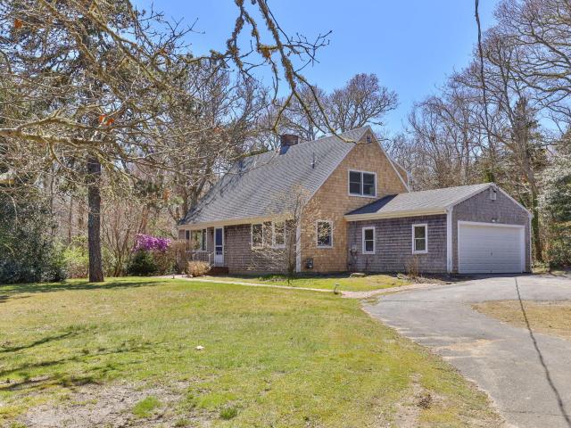 14 Deerwood Lane