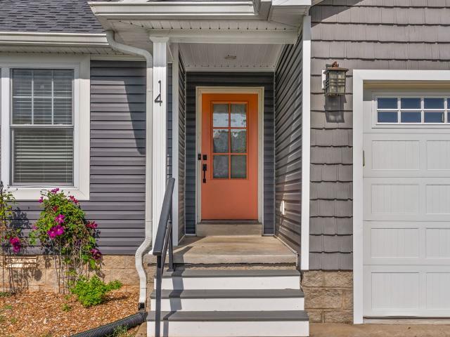 14 Dixie Bee Ct
