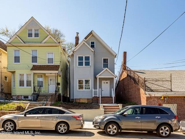 14 Dongan St, Staten Island, NY 10310