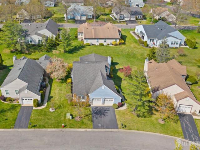 14 Dorchester Dr, Monroe Township, NJ 08831 | MLS #2613 R