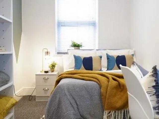 14 Driffield Street, Manchester, M14 7HZ, United Kingdom | Room for rent #168119112 | Rentberry