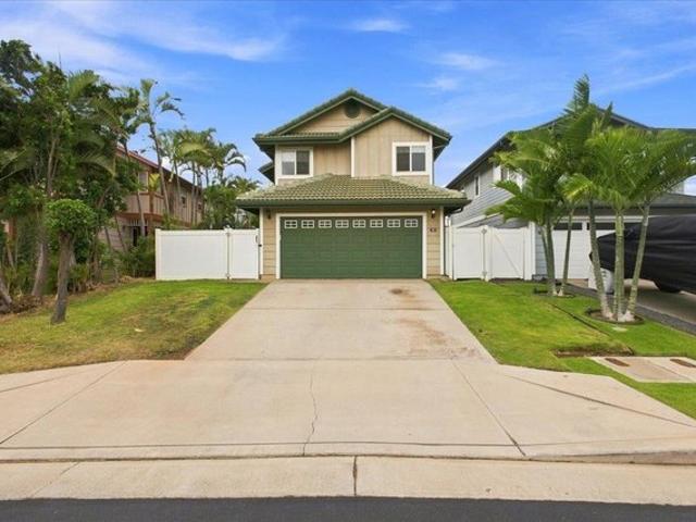 14 E Makahehi Pl, Kahului, HI 96732