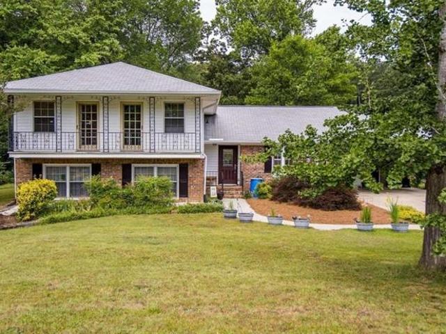 14 E Creekview Dr, Rome, GA 30165