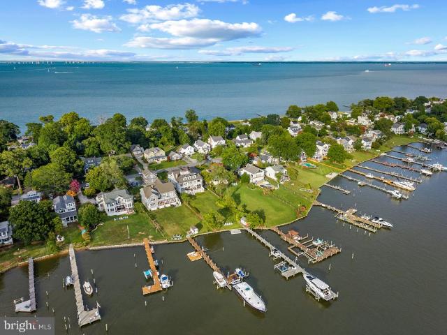 14 E Lake Drive