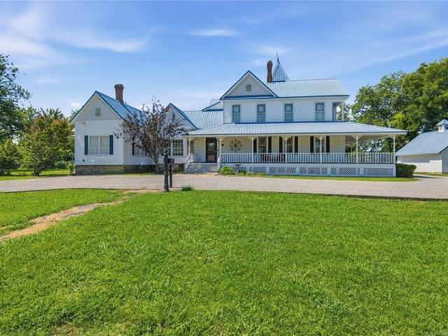 14 E Smith Ave, McAlester, OK 74501