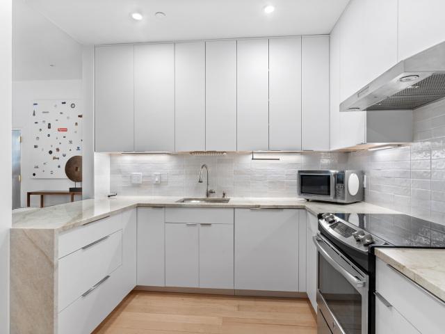 14 E 33RD Street 10N