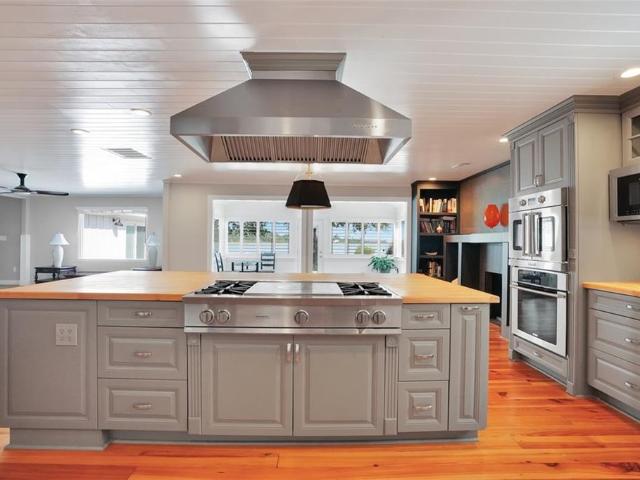 14 Eagle Point RD