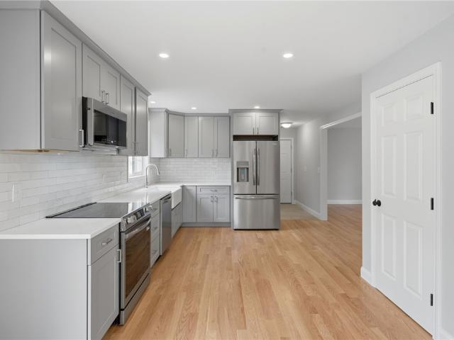 14 Elaine Drive
