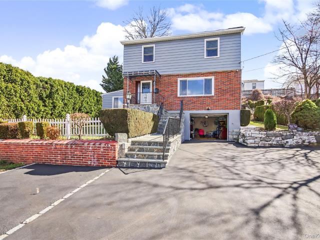 14 Emerald Place