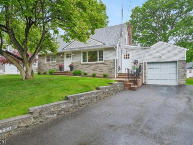 14 Fen Ct