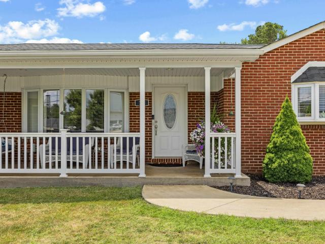 14 featherstone dr