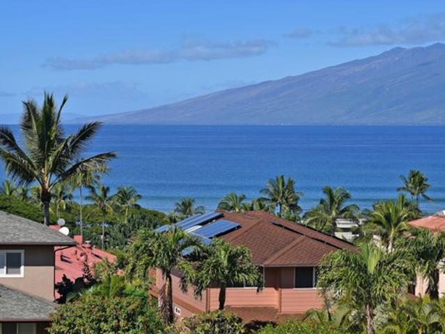 14 Fern Pl, Lahaina, HI 96761