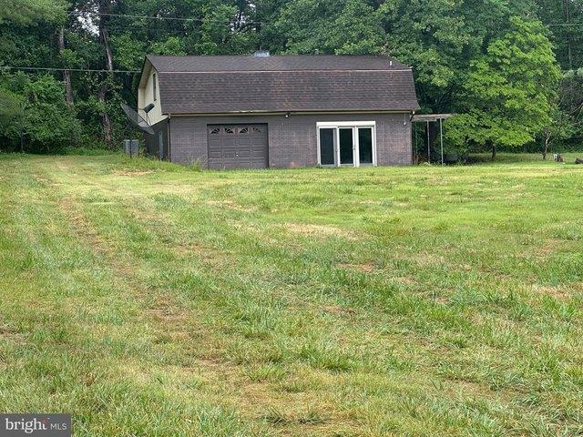 14 Firehouse Ln, Washington, VA 22747