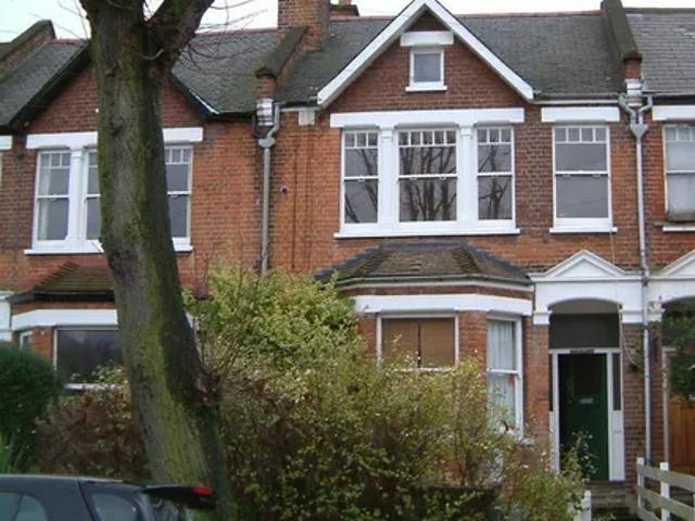 14 Fontenoy Road, London, SW12 9LU, United Kingdom | 1 bed apartment for rent #166272309 | Rentberry