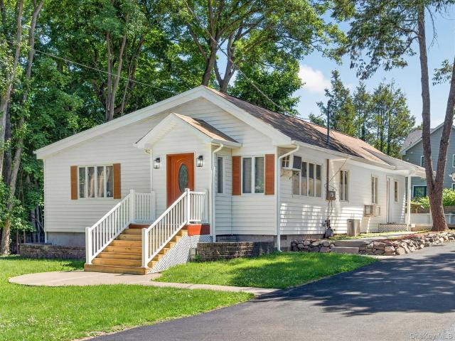 14 Forest Glen Road