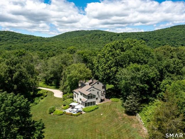 14 Flanders Ln, Kent, CT 06757