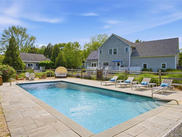 14 Freds Lane