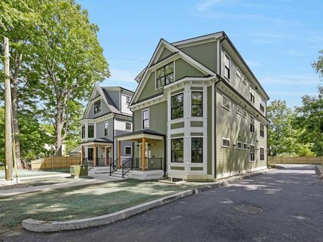 14 Garfield St Unit B1, Northampton, MA 01062