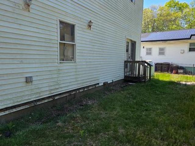 14 Gibson Avenue