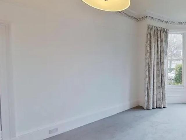 14 Gillespie Crescent, City of Edinburgh, EH10 4HY, United Kingdom | 2 bed apartment for rent #138147925 | Rentberry