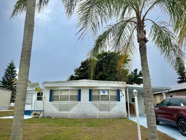 14 Golf Dr, Port Saint Lucie, FL 34952