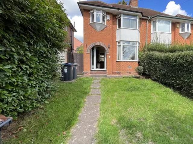 14 Glenfield Grove, Stirchley, B29 7RH, United Kingdom | 3 bed duplex for rent #113109779 | Rentberry