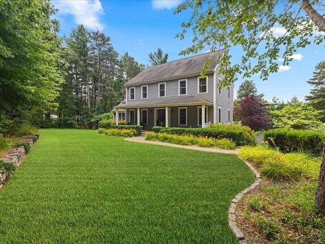 14 Grove St, Kingston, MA 02364