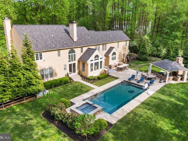 14 Great Woods Lane