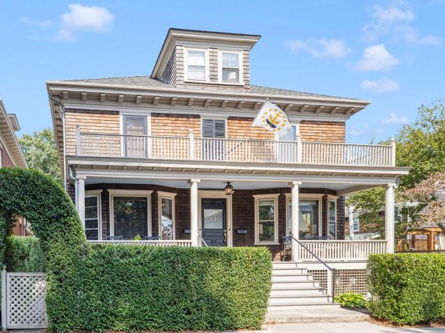 14 Greenough Place Unit# A, Newport, US, RI