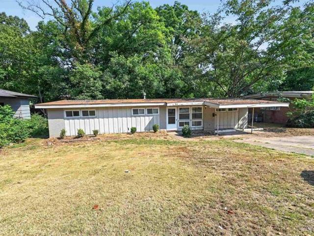 14 Greenway Dr, Little Rock, AR 72209