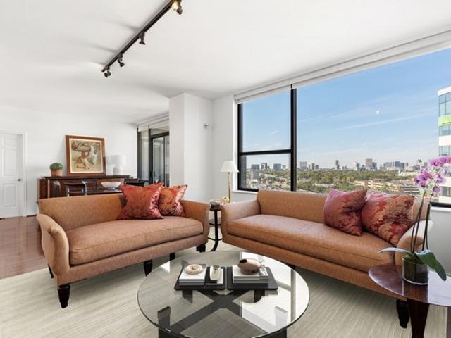 14 Greenway Plz Unit 12L, Houston, TX 77046