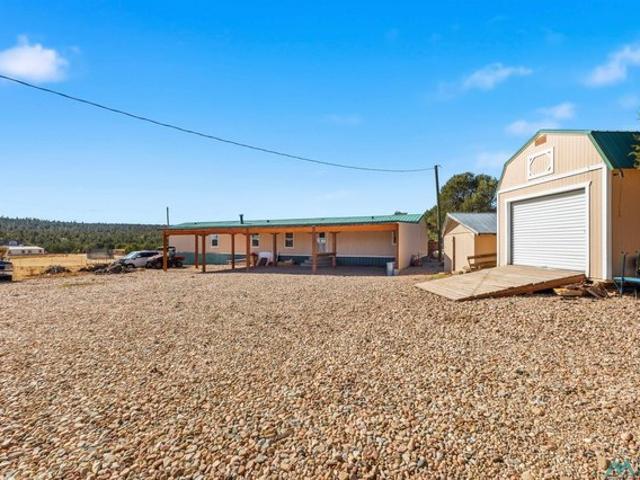 14 Gutierrez Ln, Tecolote, NM 87701