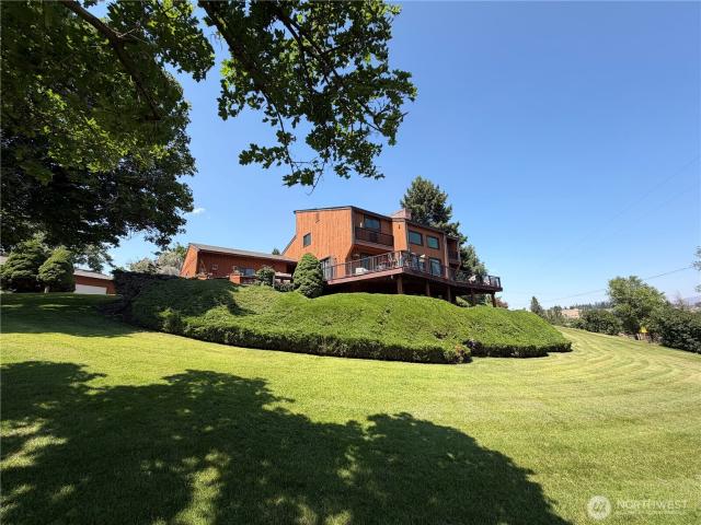 14 Hahn Road