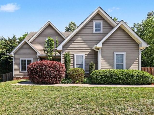 14 Halyn Ln, Arden, NC 28704