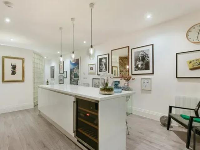 14 Hardwicks Square, London, SW18 4AW, United Kingdom | 1 bed apartment for rent #138593319 | Rentberry
