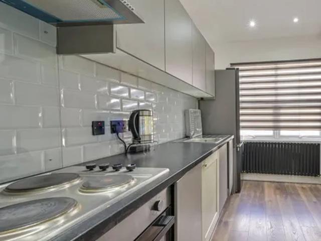 14 Hardwicks Square, London, SW18 4AW, United Kingdom | 2 bed apartment for rent #166641112 | Rentberry