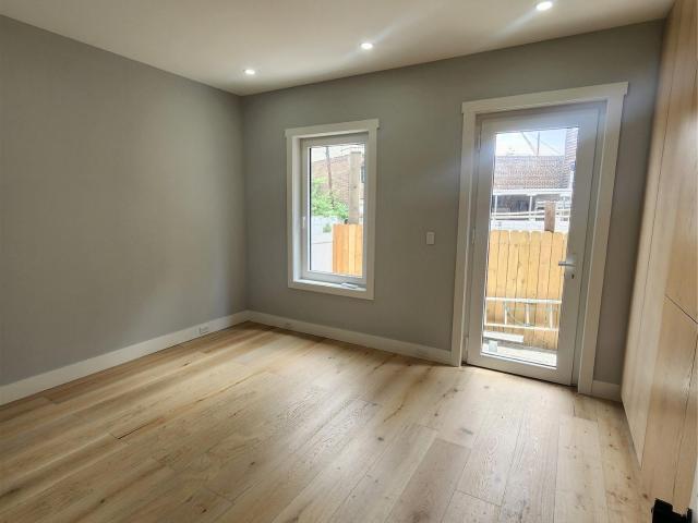 14 Hausman Street 1L
