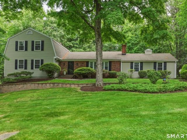 14 High Hill Rd, Canton, CT 06019