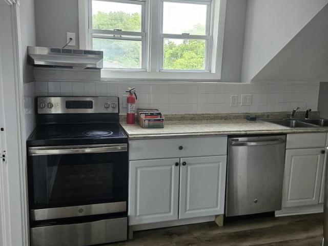14 Hillside Street 1 Bedroom Apartment for Rent at 14 Hillside St, Boston, MA 02120 Mission Hill