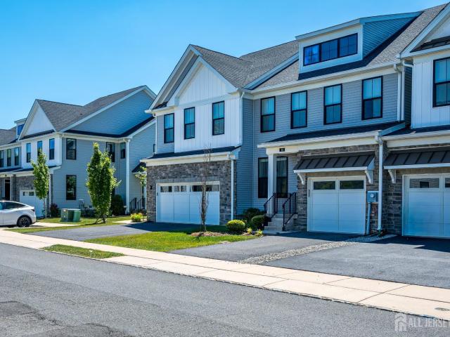14 Hyacinth Lane
