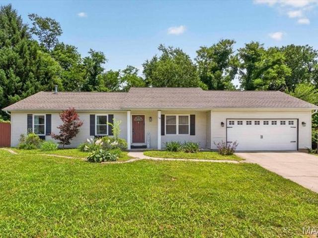 14 Innsbruck Ln, Belleville, IL 62221