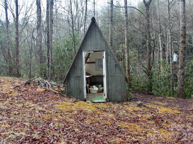 14 Irvin Road